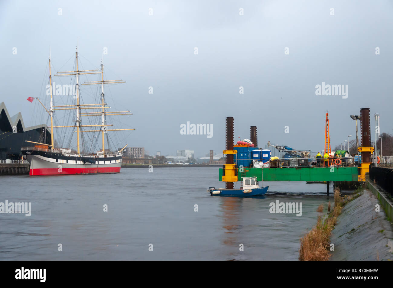 Glasgow, Scotland, UK. 7th December, 2018. Overwater Ground ...
