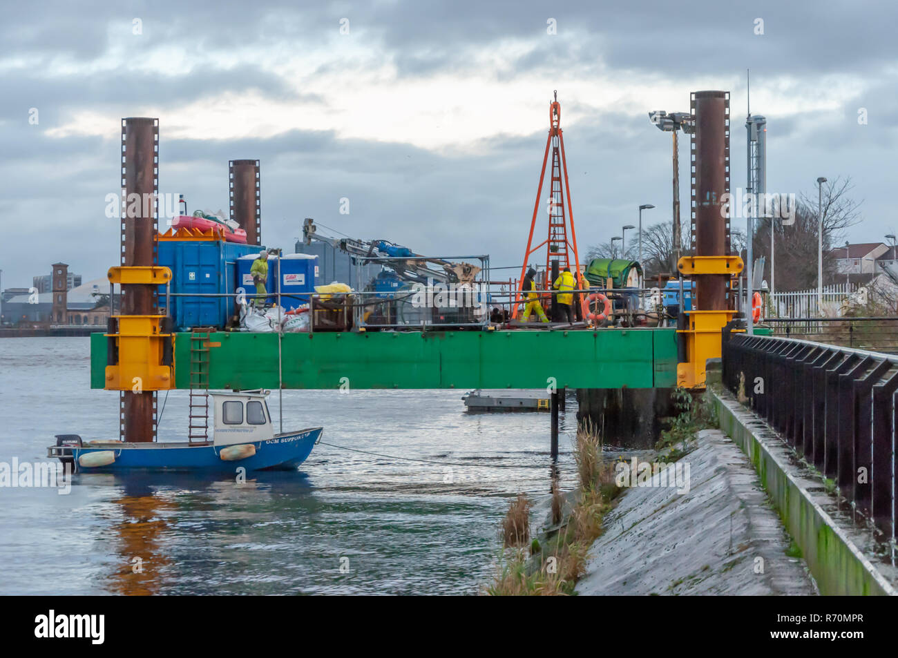 Glasgow, Scotland, UK. 7th December, 2018. Overwater Ground ...