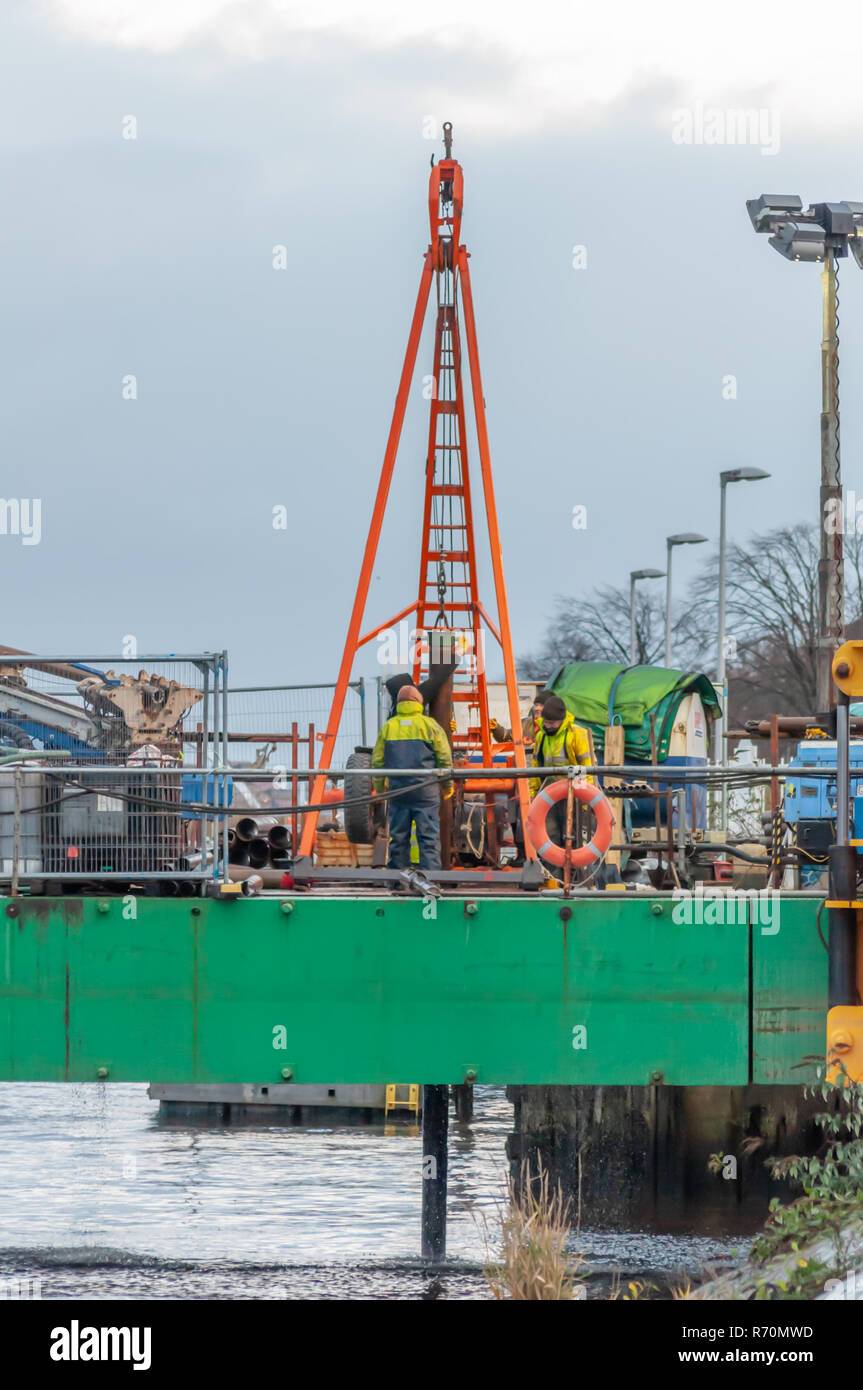Glasgow, Scotland, UK. 7th December, 2018. Overwater Ground ...