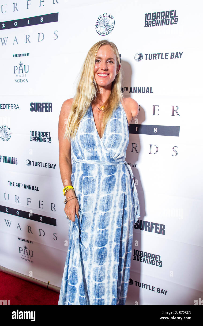 Kahuku, Hawaii, USA. 6th December 2018.Surfer Bethany Hamilton poses on ...
