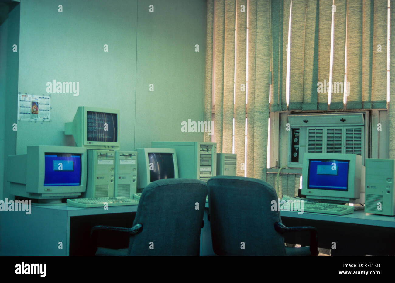 Office ac hi-res stock photography and images - Alamy