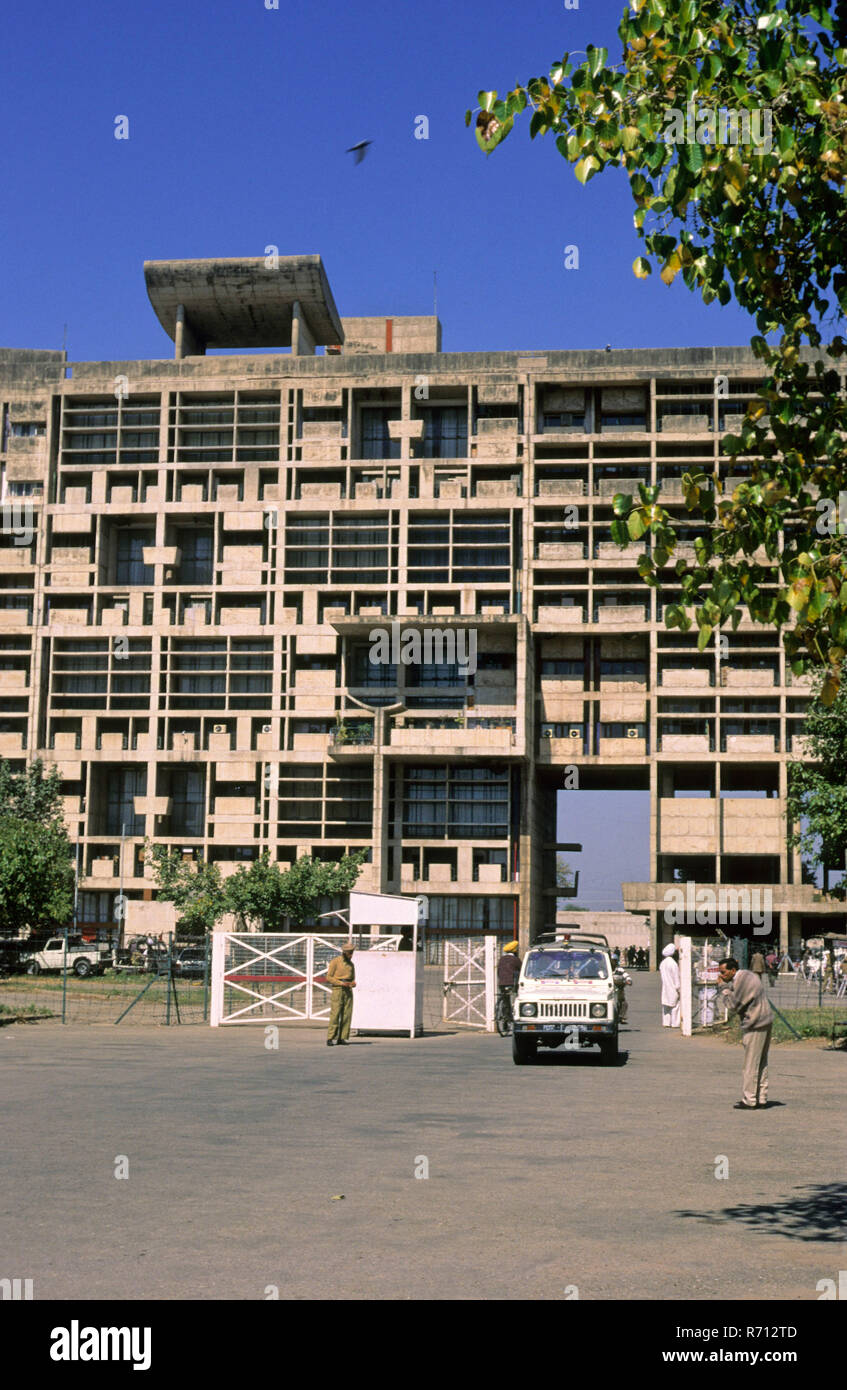 Secretariat building chandigarh hi-res stock photography and images - Alamy