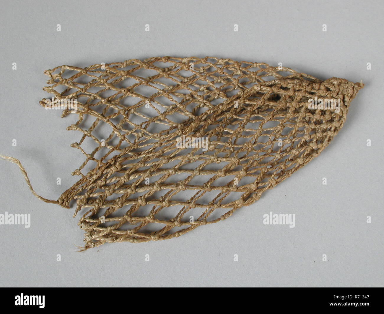 Miniature egg net, egg net miniature toy relaxant model rope, knotted ...