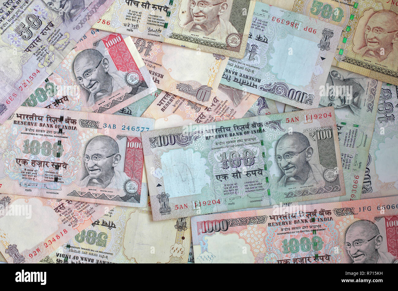 Indian rupee bills portrait hi-res stock photography and images - Alamy