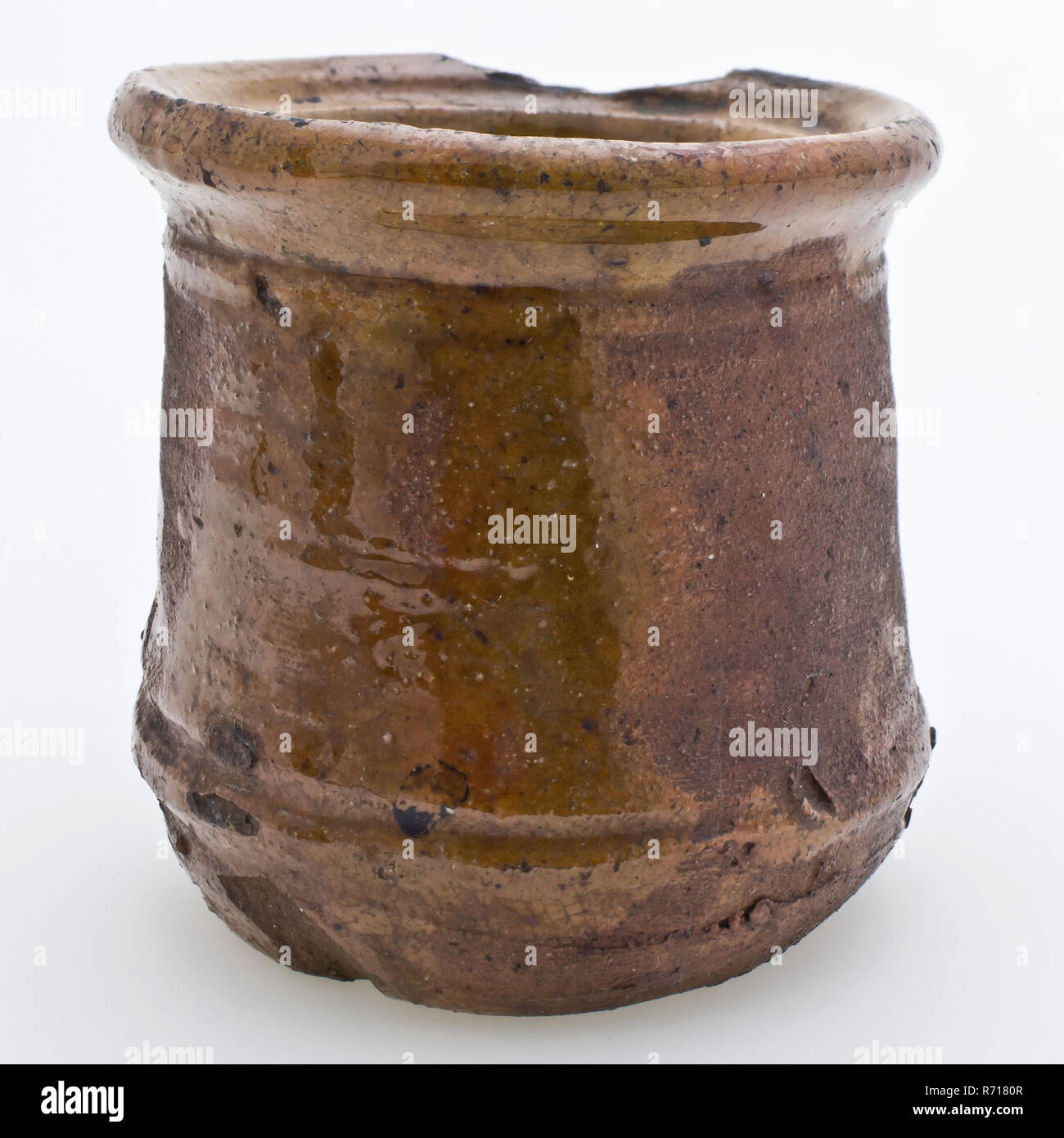 Pottery ointment jar, conical model, red shard, internally glazed ...