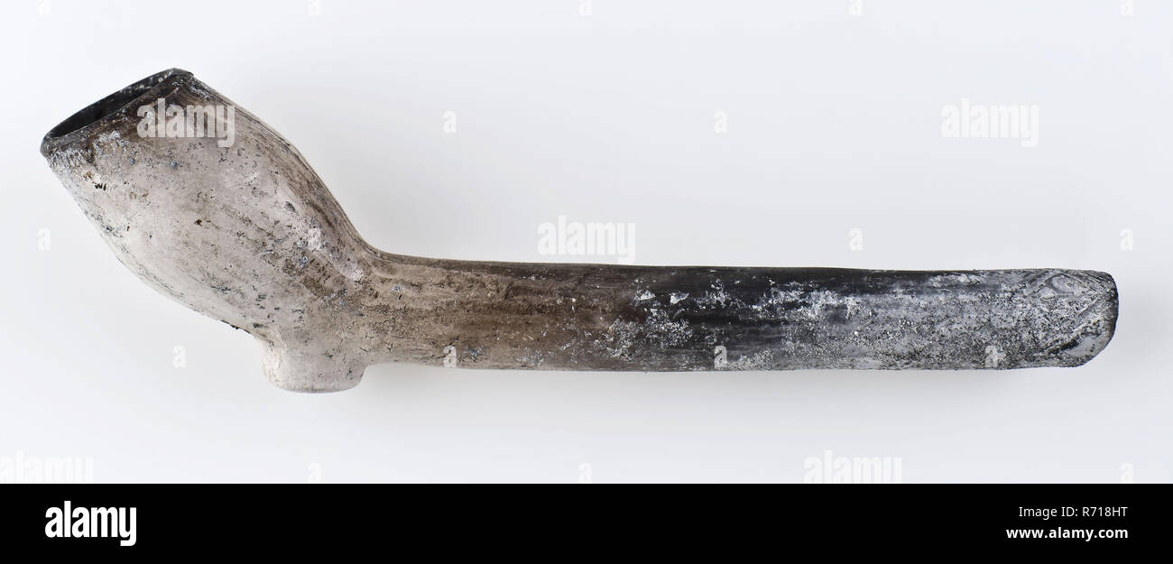 Clay pipe, marked with stem decorated with fleur de lis stamps, clay ...