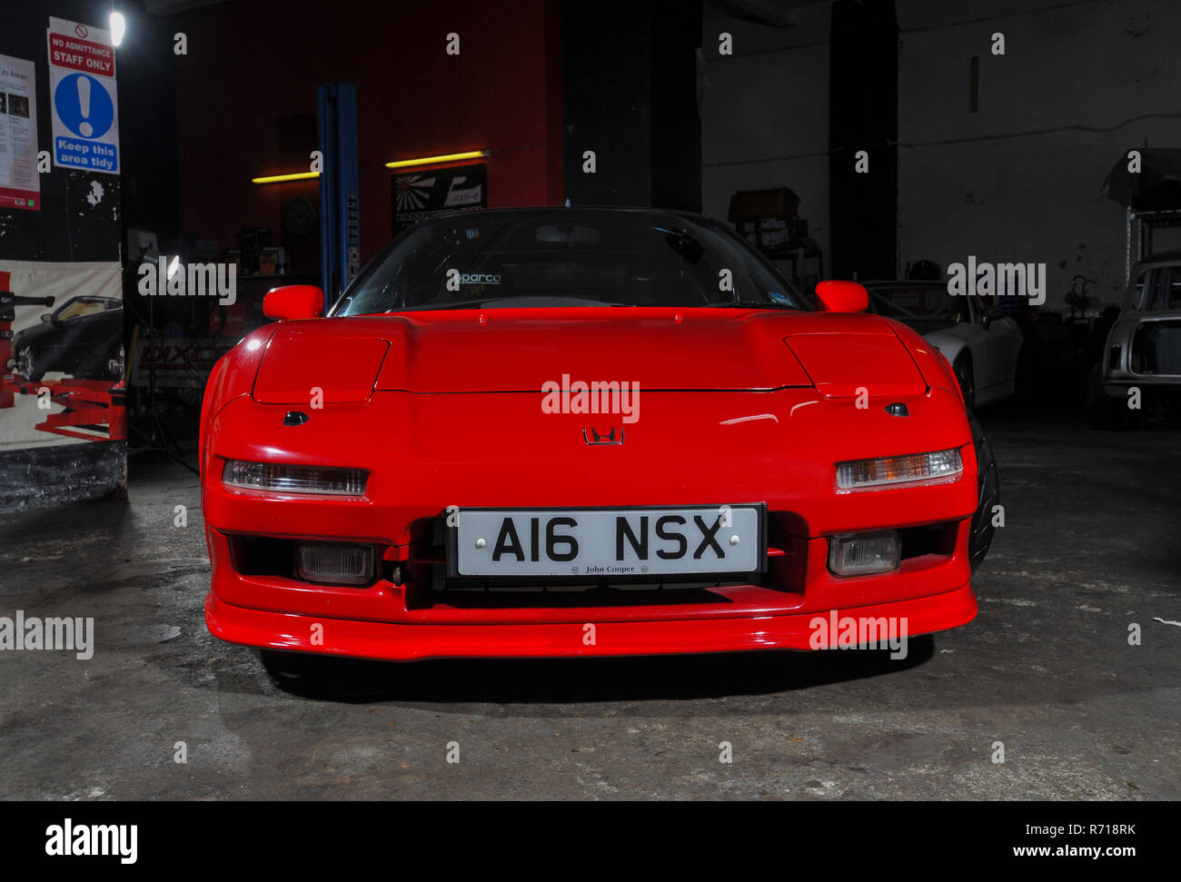 Honda nsx red hi-res stock photography and images - Alamy