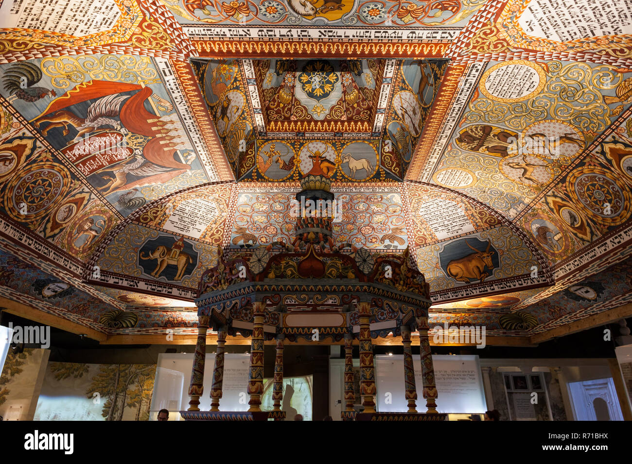 Bimah Synagogue High Resolution Stock Photography and Images - Alamy