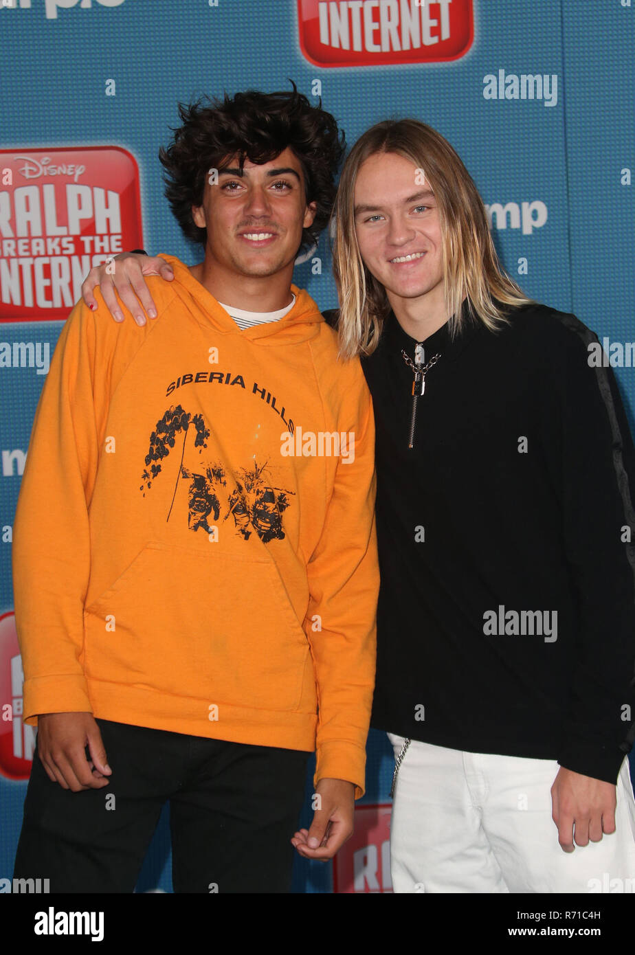 "Ralph Breaks The Internet" World Premiere Featuring: Daniel Lara and ...