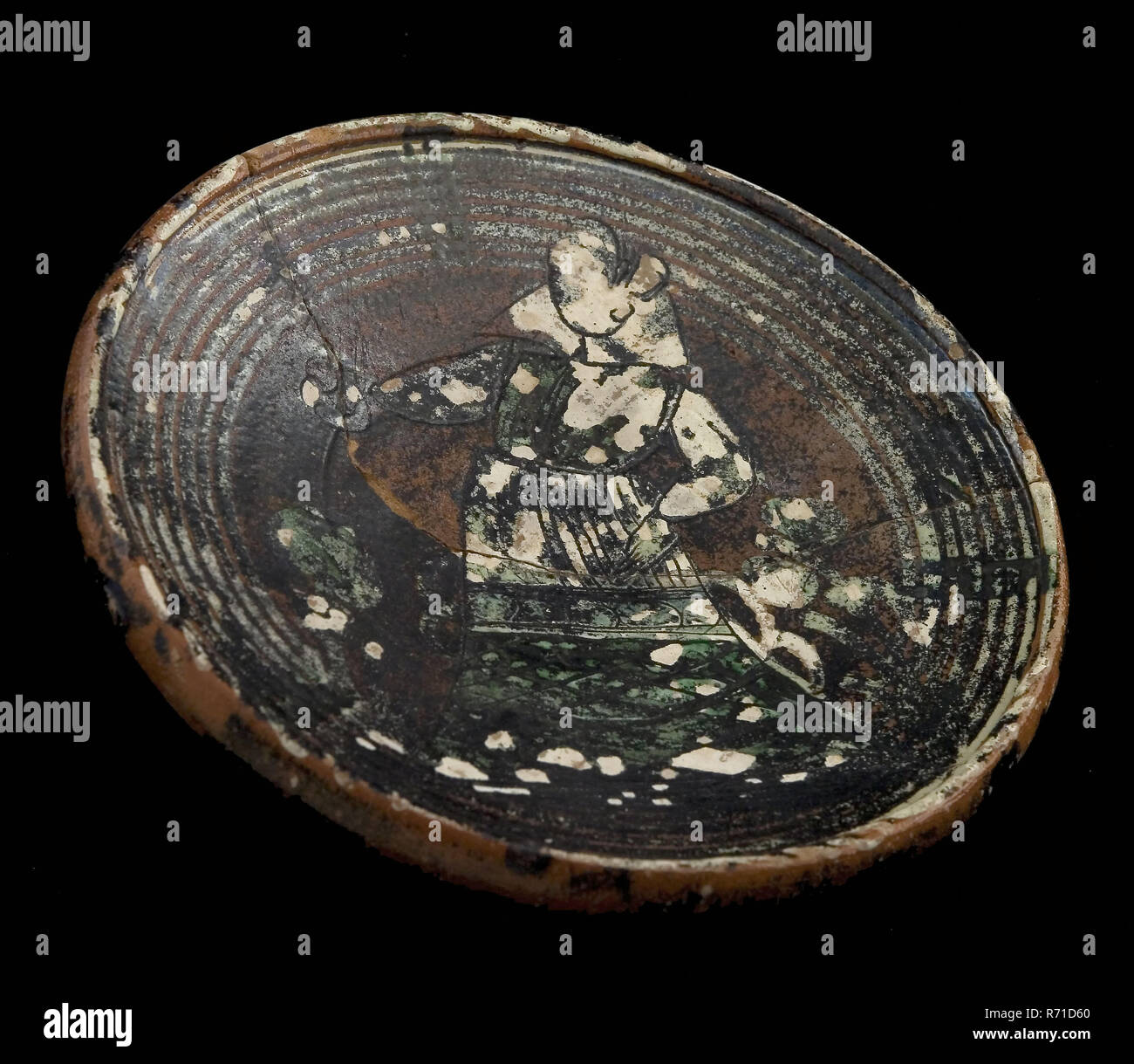 Clay triangle hi-res stock photography and images - Alamy