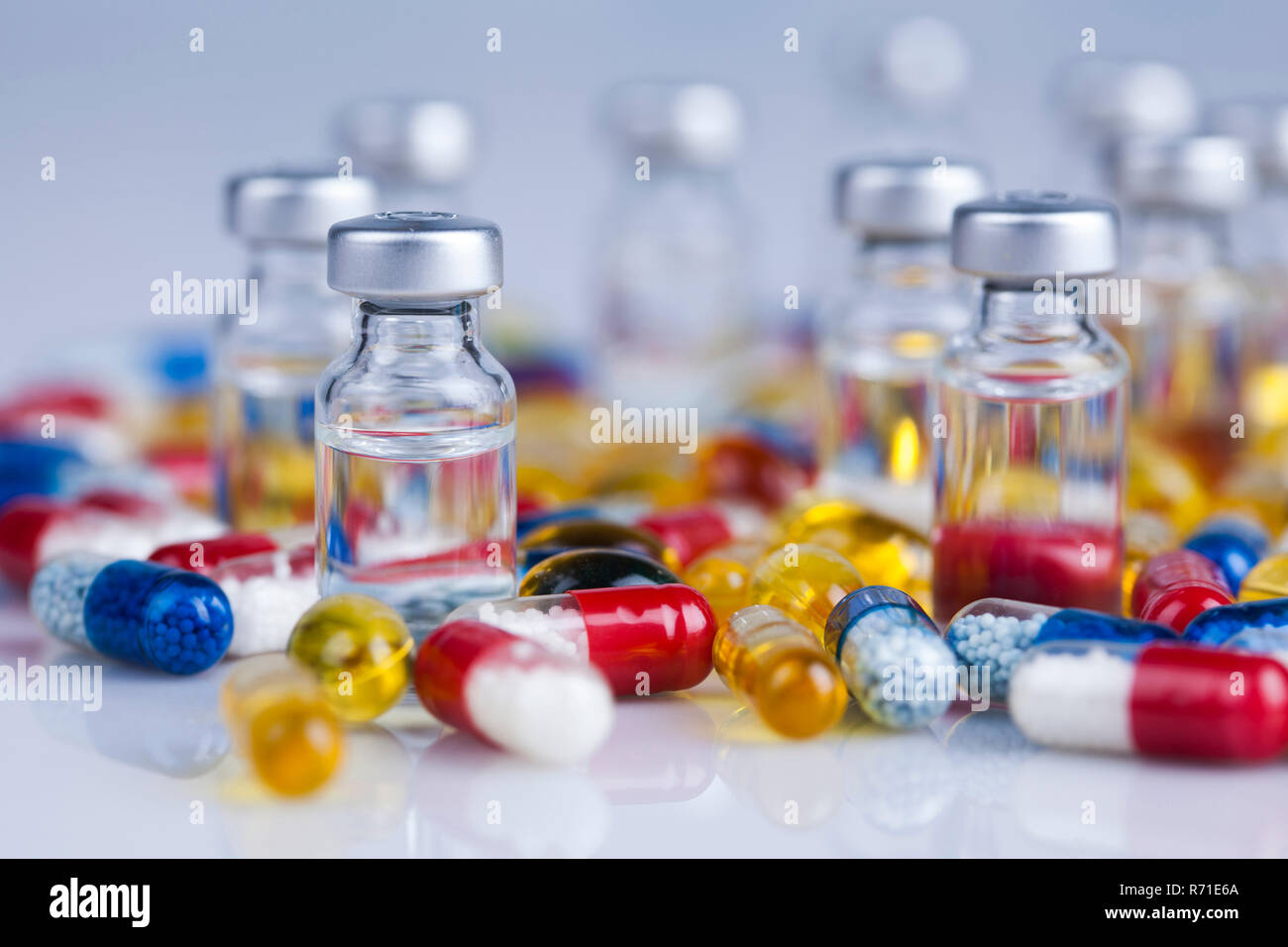 Healthy, Close up of Pills, Tablets, Capsule, Medical background Stock ...