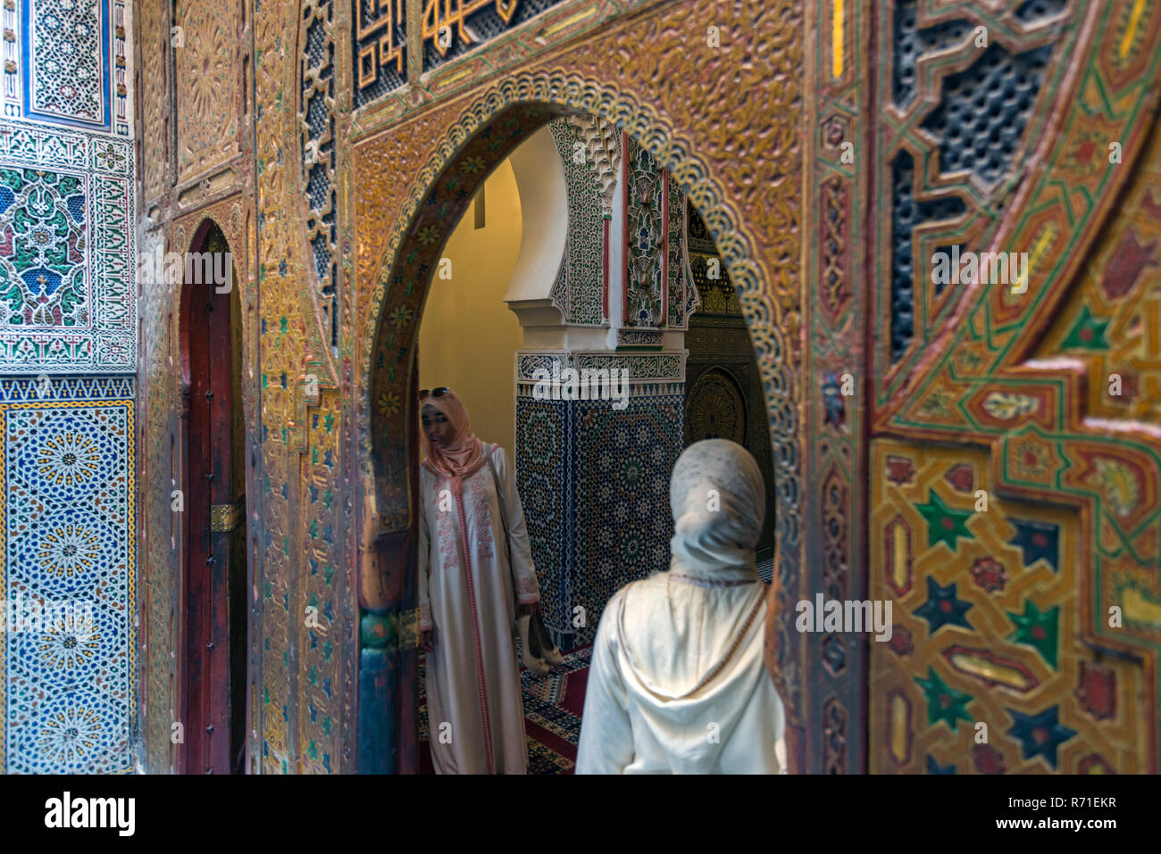 Medieval crossroads hi-res stock photography and images - Alamy