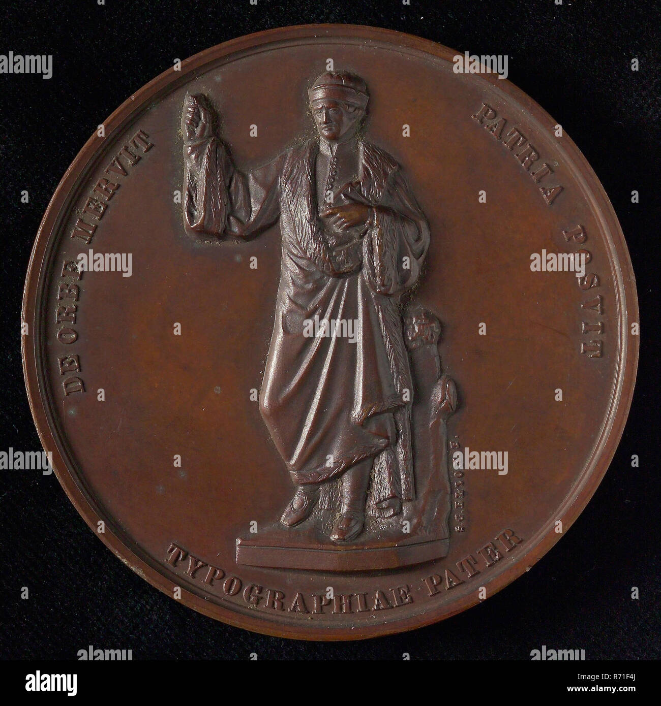 Orbe mervit patria posvit typographia pater hi-res stock photography ...