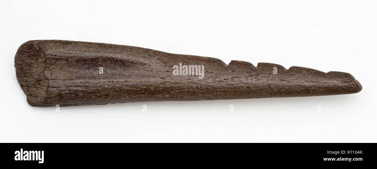 Bone fishing harpoon hi-res stock photography and images - Alamy