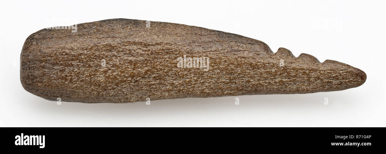 Horns or legs pointed with three barbs, pointed harpoon groundfound ...