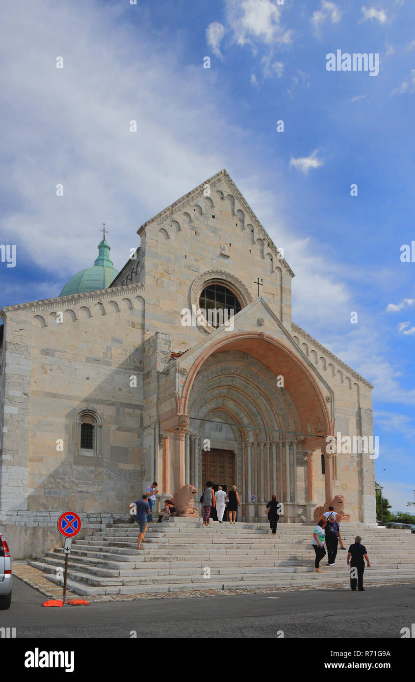Ancona cathedral hi-res stock photography and images - Alamy