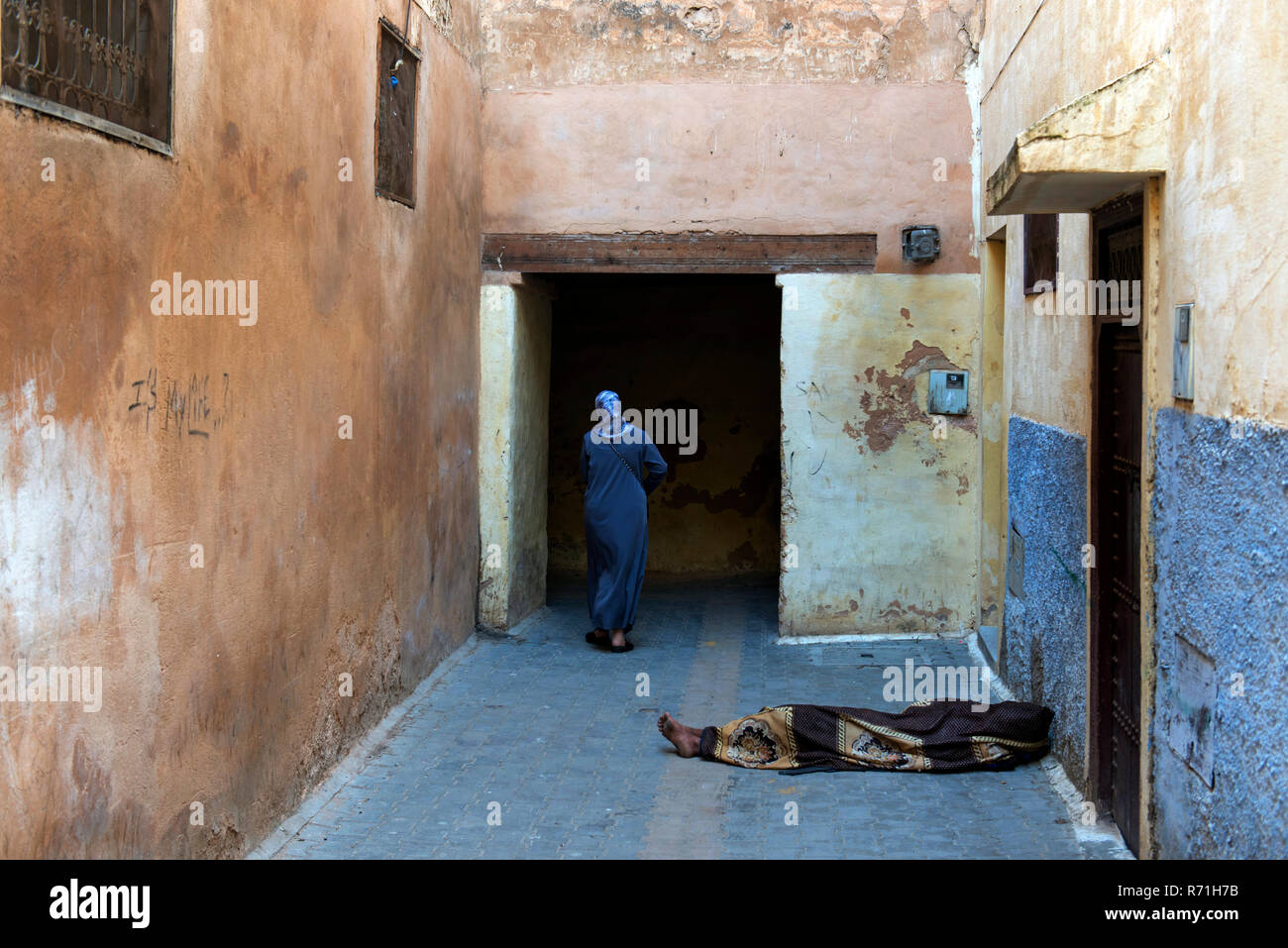 Meknes narrow streets hi-res stock photography and images - Alamy