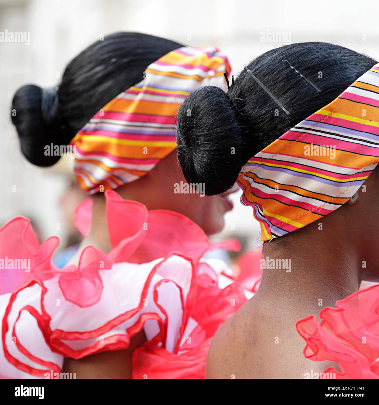 Traditional cuban costume hi-res stock photography and images - Alamy