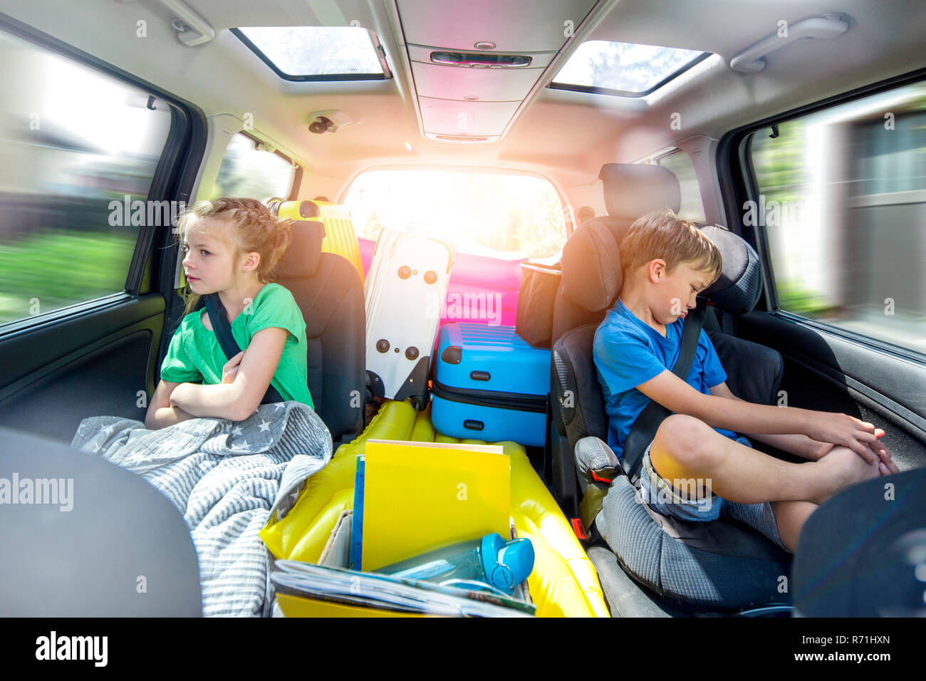 Kids arguing car hi-res stock photography and images - Alamy