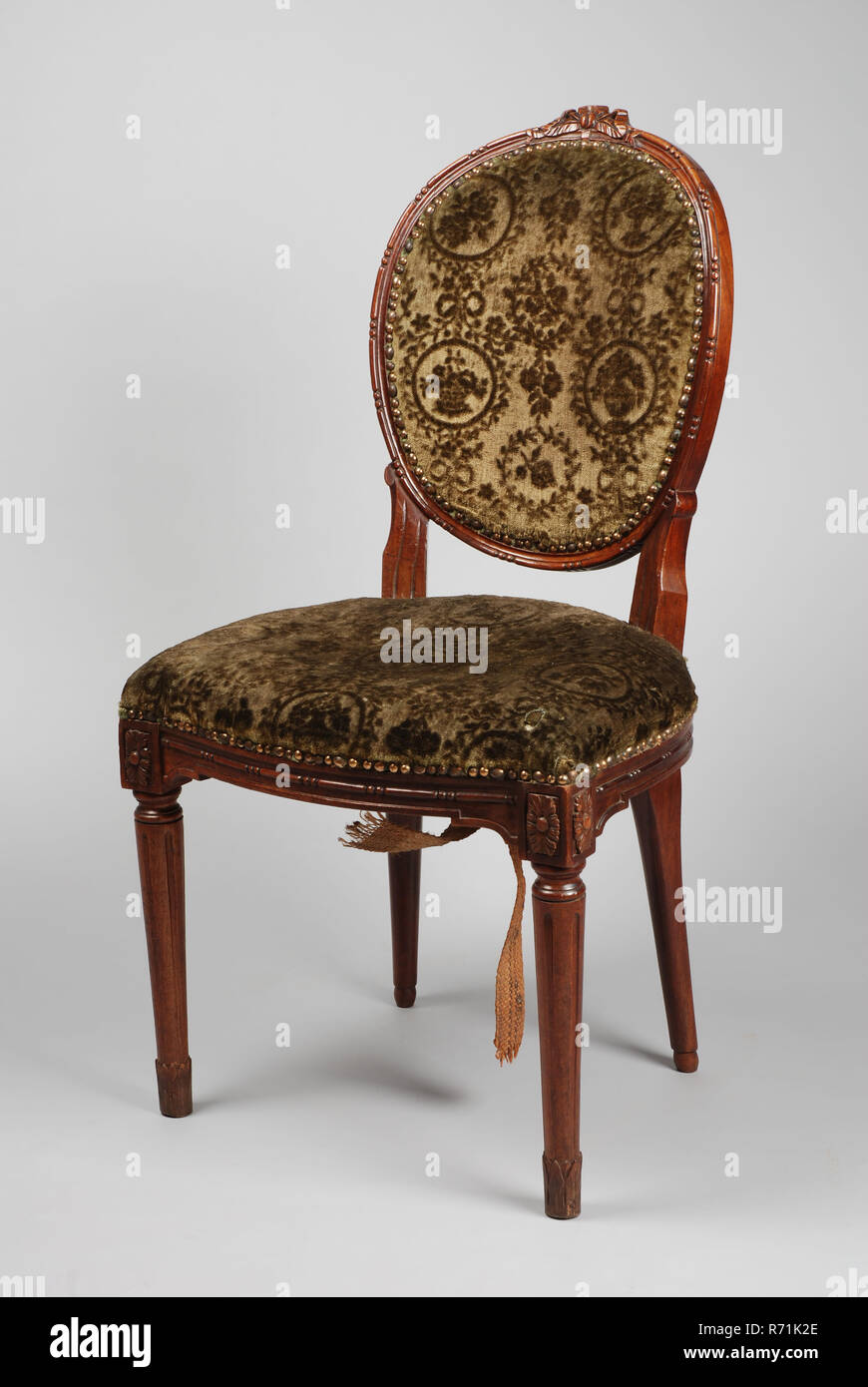 Mahogany Louis Seize medallion chair, medallion chair seat furniture ...