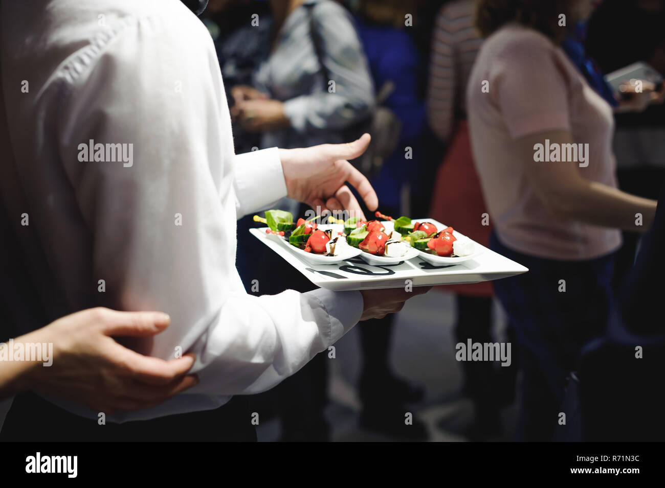 Waitress food trays hi-res stock photography and images - Alamy