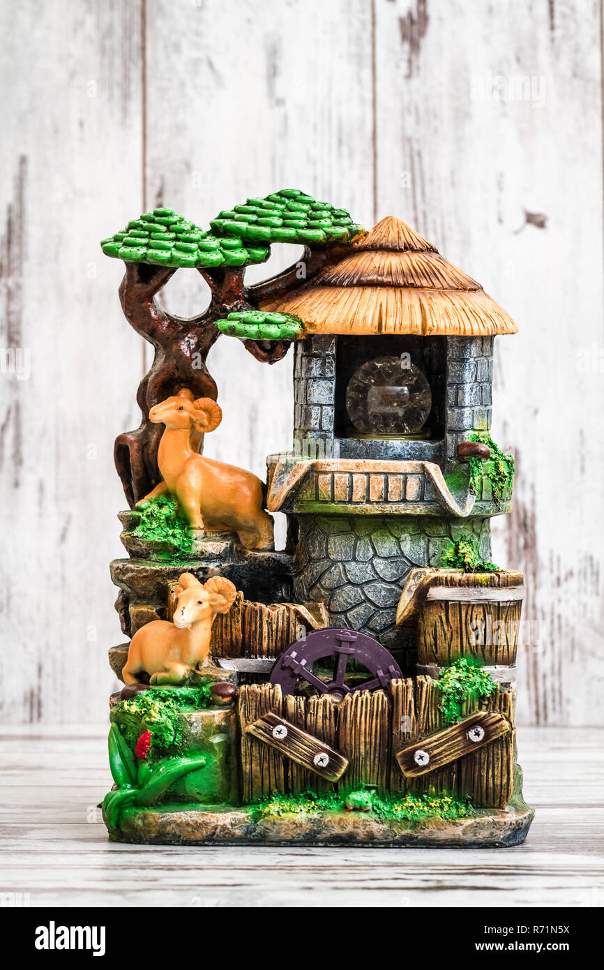 Artificial tree fountain hi-res stock photography and images - Alamy