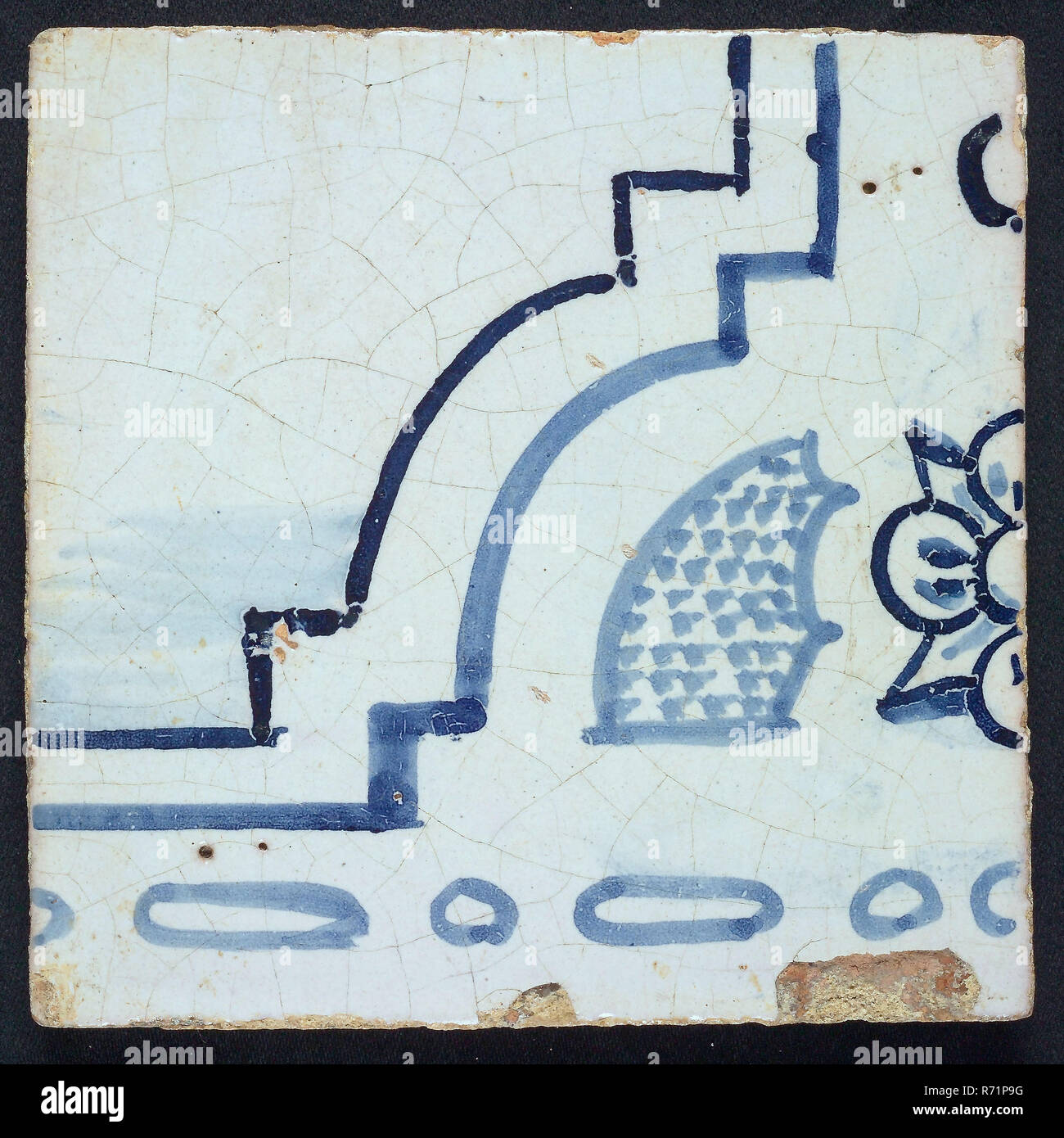 Intermediate tile hi-res stock photography and images - Alamy