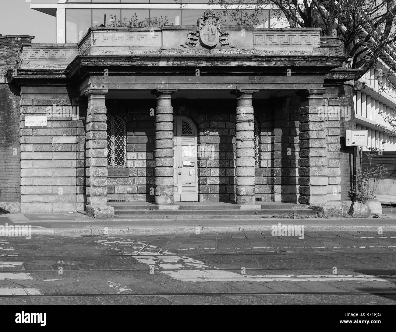 Porta Volta in Milan, black and white Stock Photo - Alamy