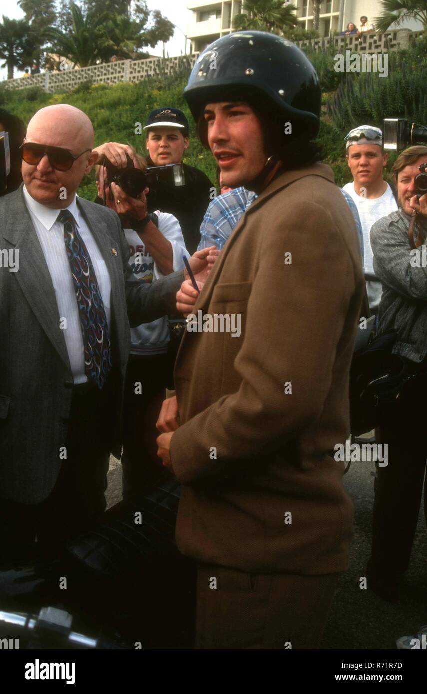 SANTA MONICA, CA - MARCH 27: Actor Keanu Reeves attends the Eighth ...