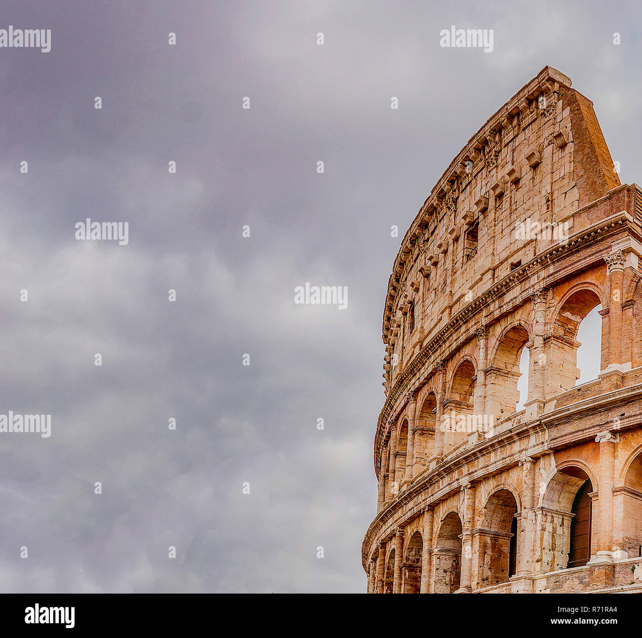 Celestial amphitheatre hi-res stock photography and images - Alamy