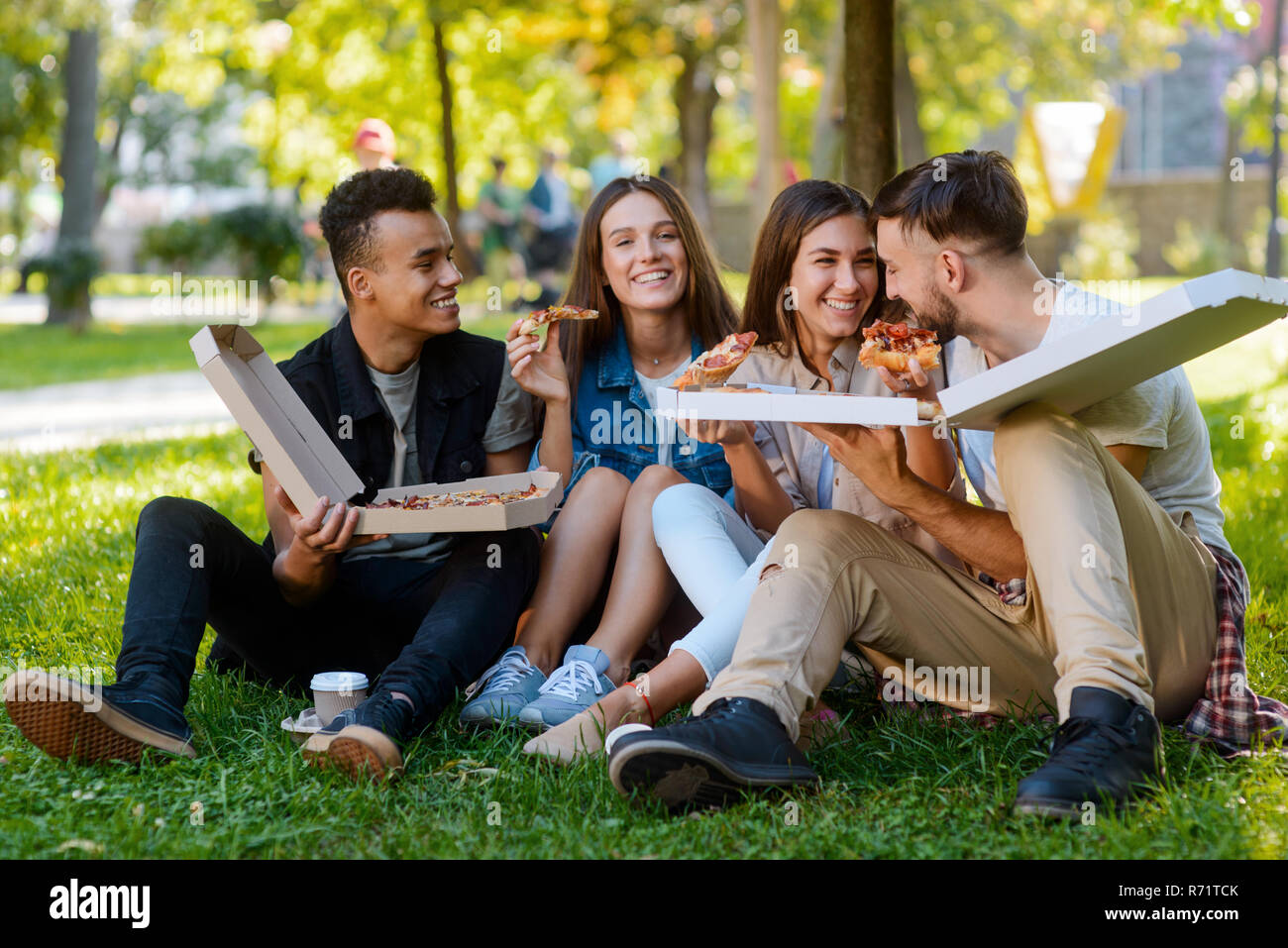 Student students outing hi-res stock photography and images - Alamy