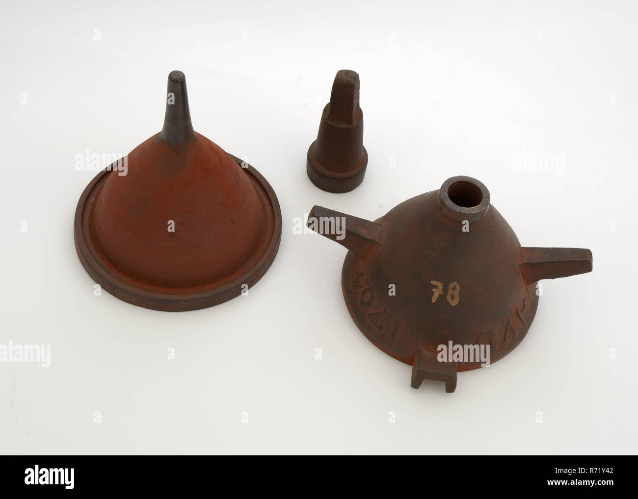 Three piece tool kit hi-res stock photography and images - Alamy