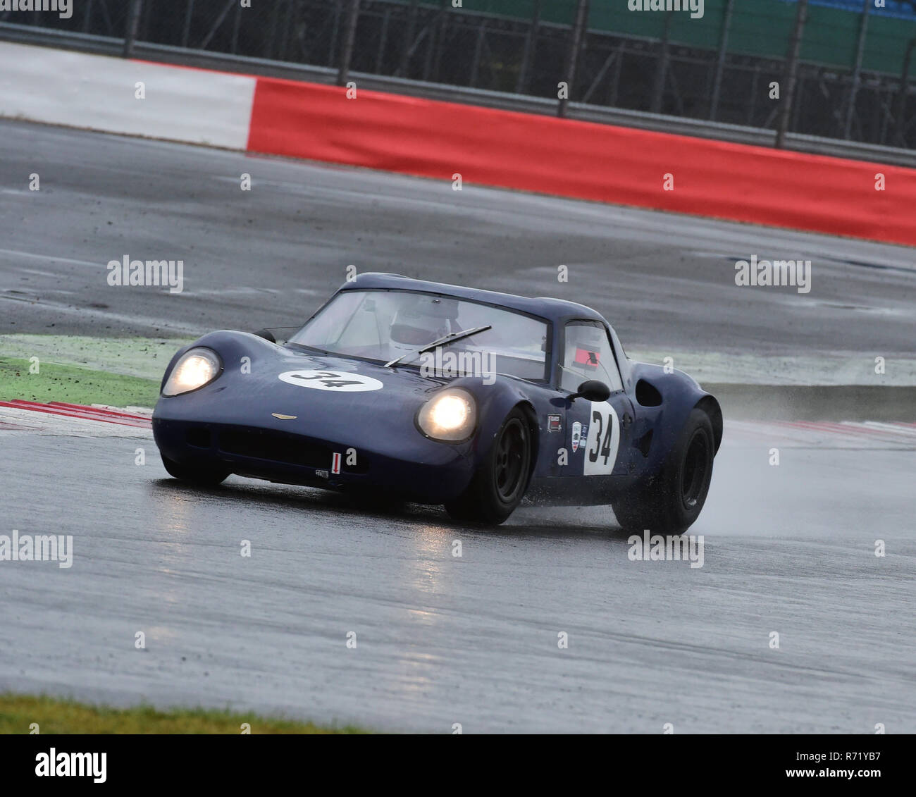 James Schryver, Chevron B8, Guards Trophy, Silverstone Classic 2015 ...