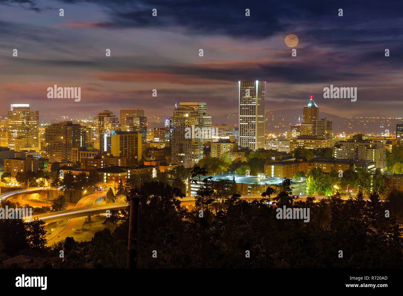 Full Moon Rising over Downtown Portland Stock Photo - Alamy