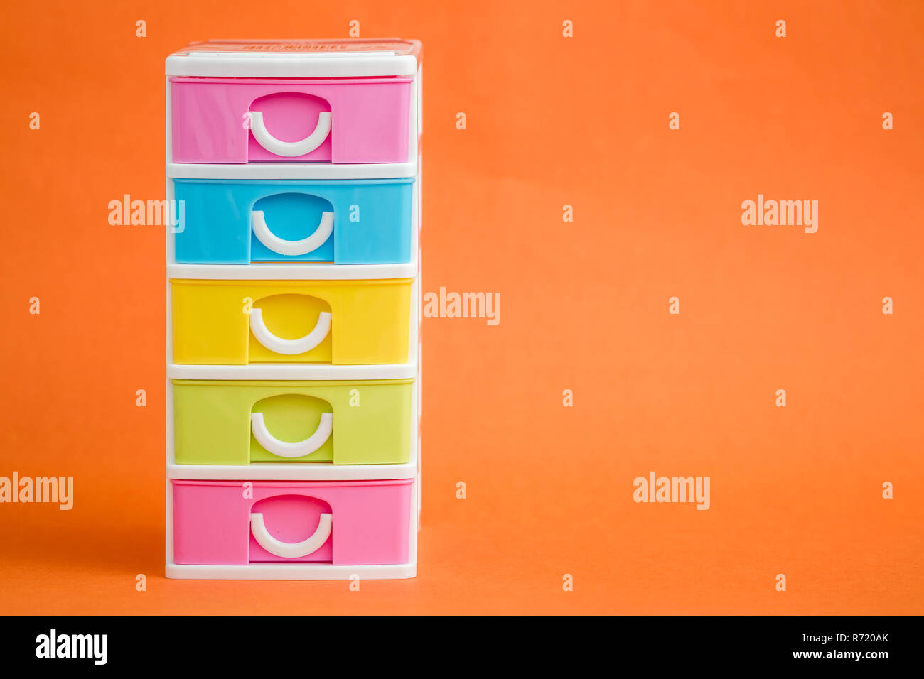 Short drawers hi-res stock photography and images - Alamy