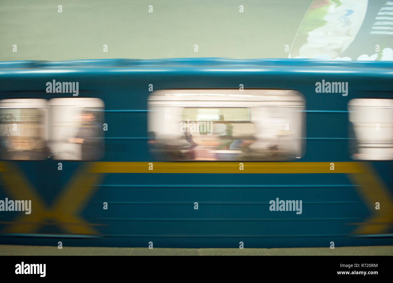 Metropolitan underground railway hi-res stock photography and images ...