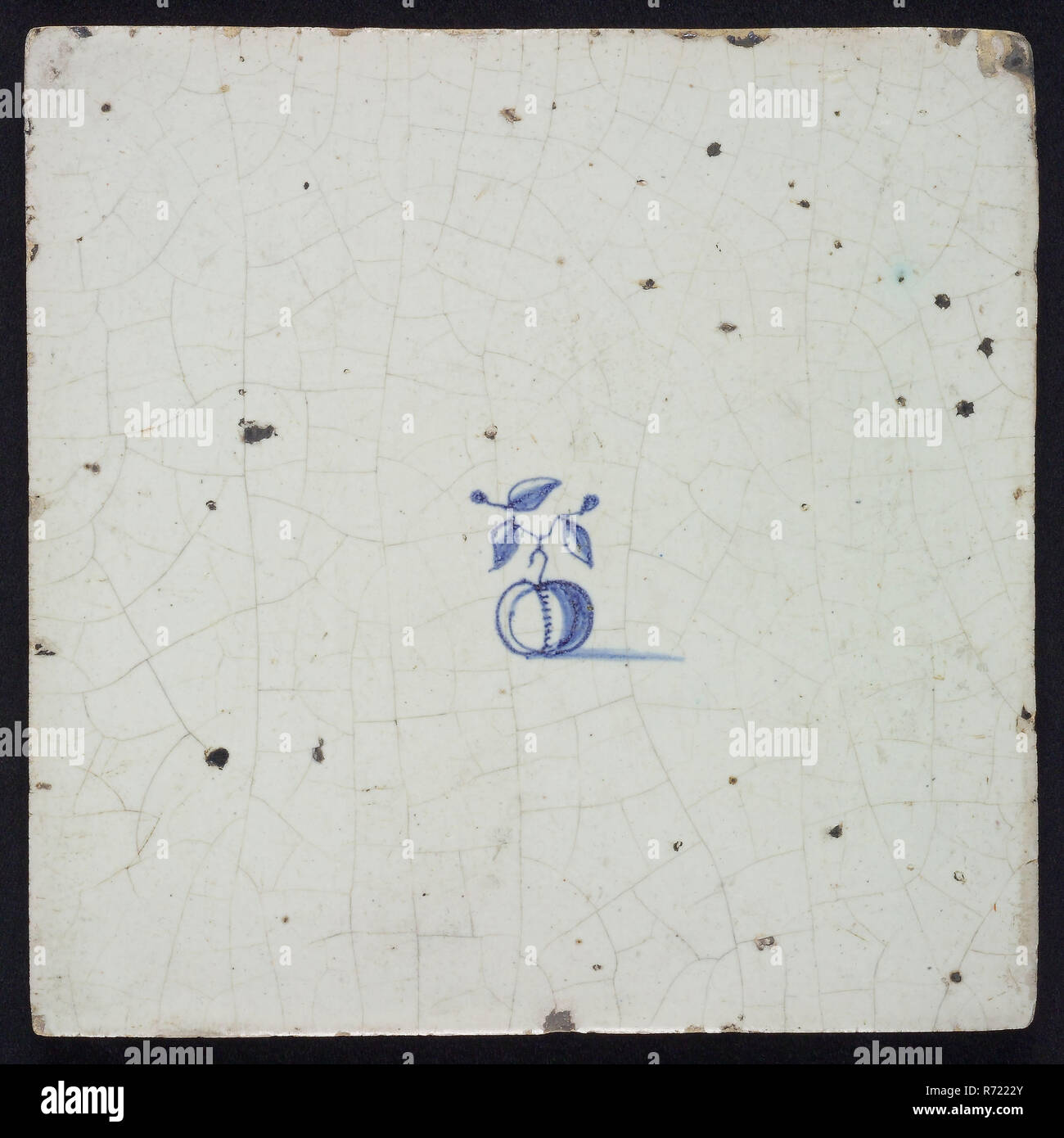 Scene tile, fruit, apple with some foliage, blue decor on white ground ...