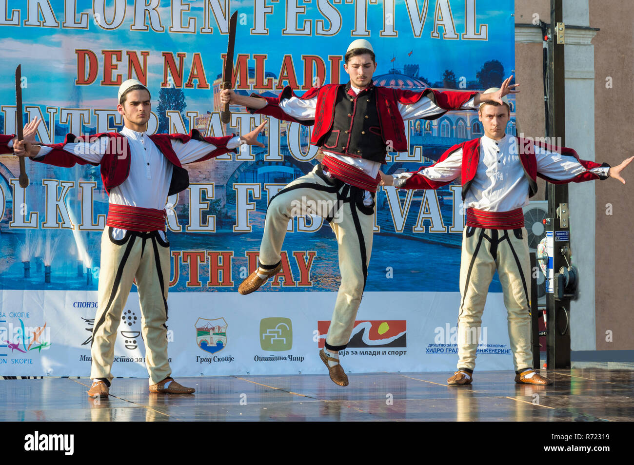 International folklore festival hi-res stock photography and images - Alamy