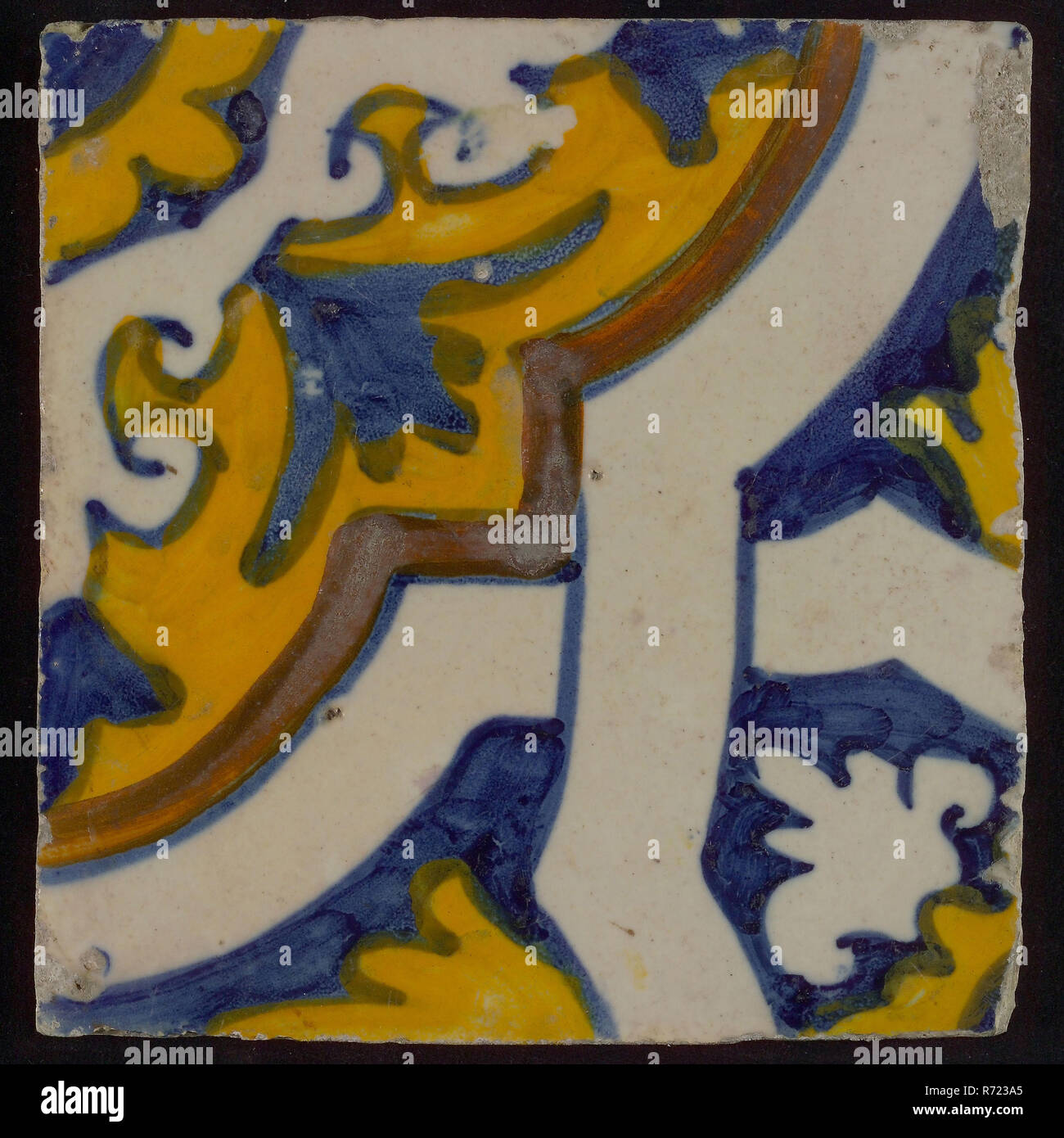 Ornament tile, diagonally across the tile white braid band motif ...