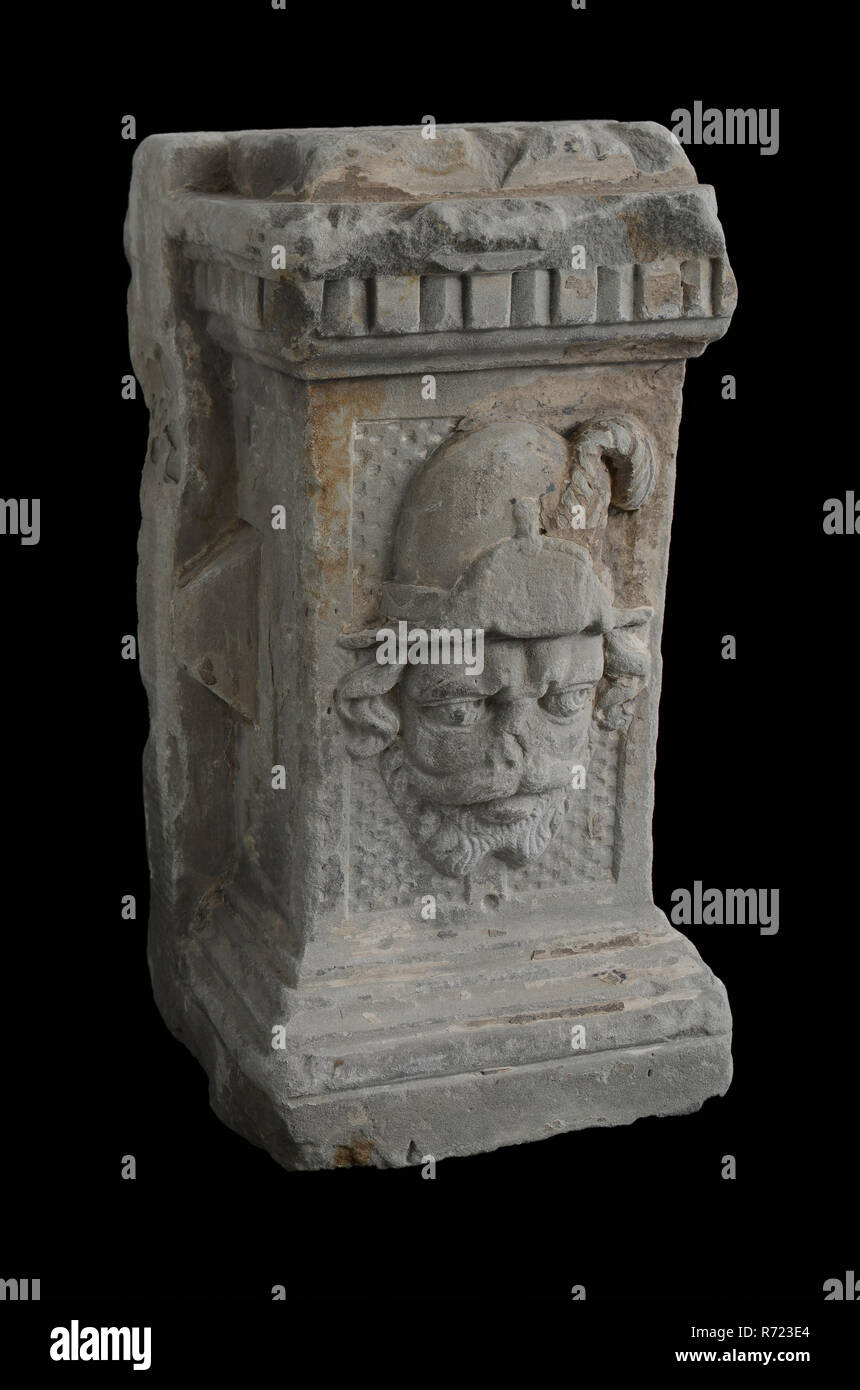 Basement with male head, basement ornament building component sandstone ...