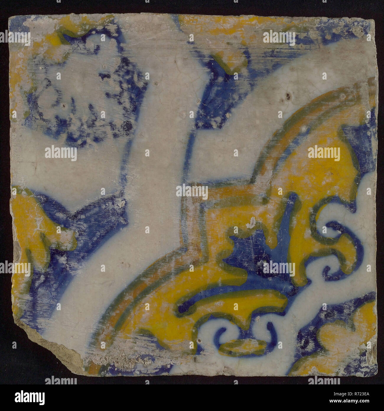 Ornament tile, diagonally across the tile white braid band motif ...