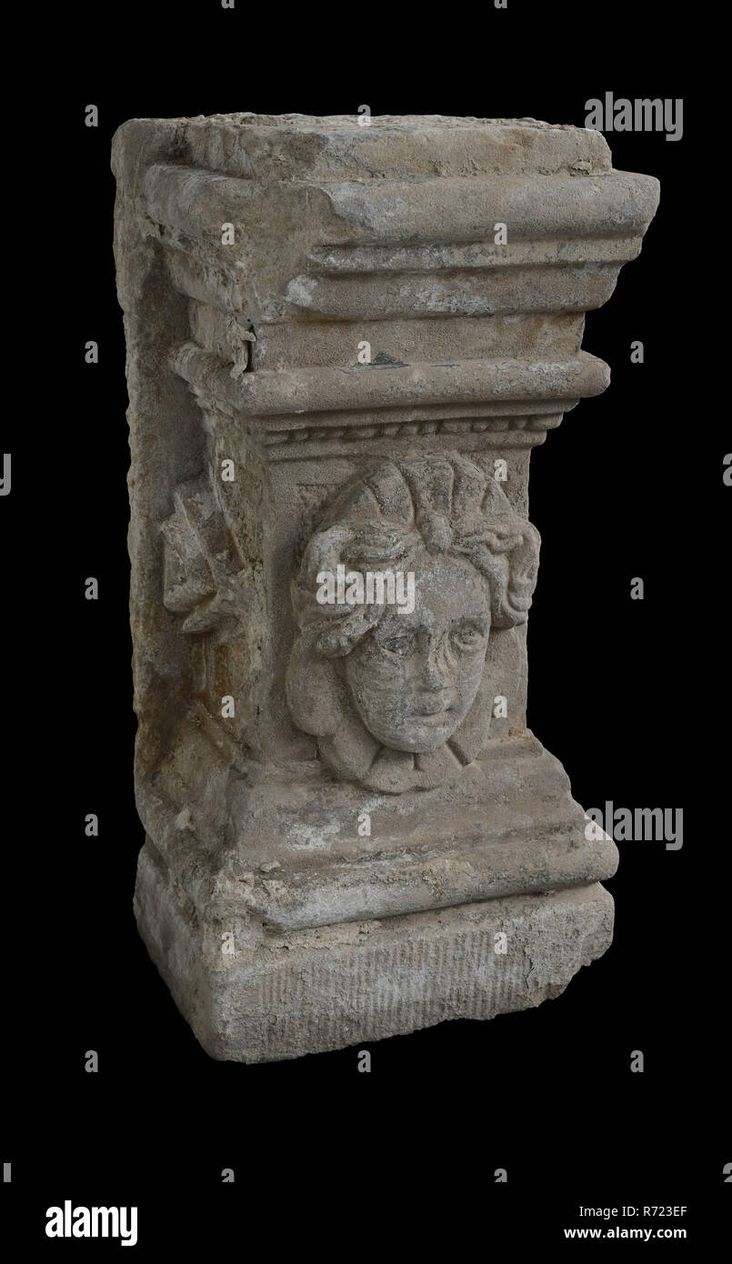 Basement with female head, basement ornament building component ...