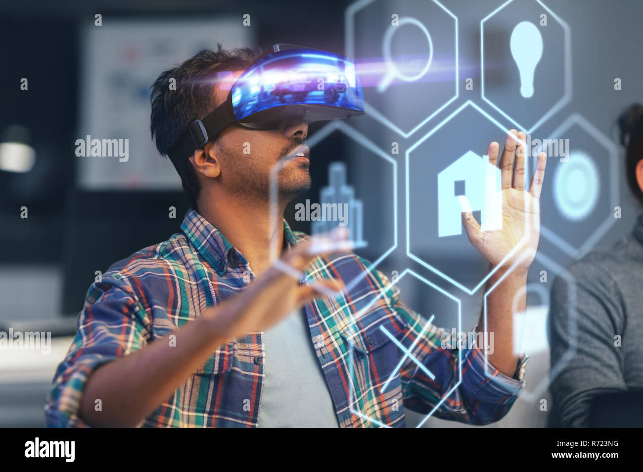 Vr interface hi-res stock photography and images - Alamy