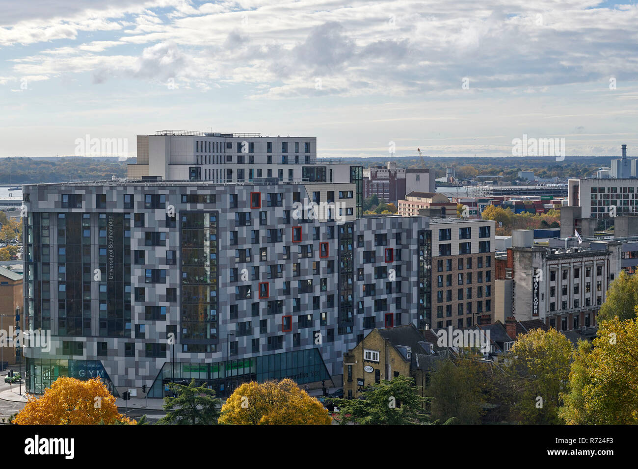 Southampton university hi-res stock photography and images - Alamy