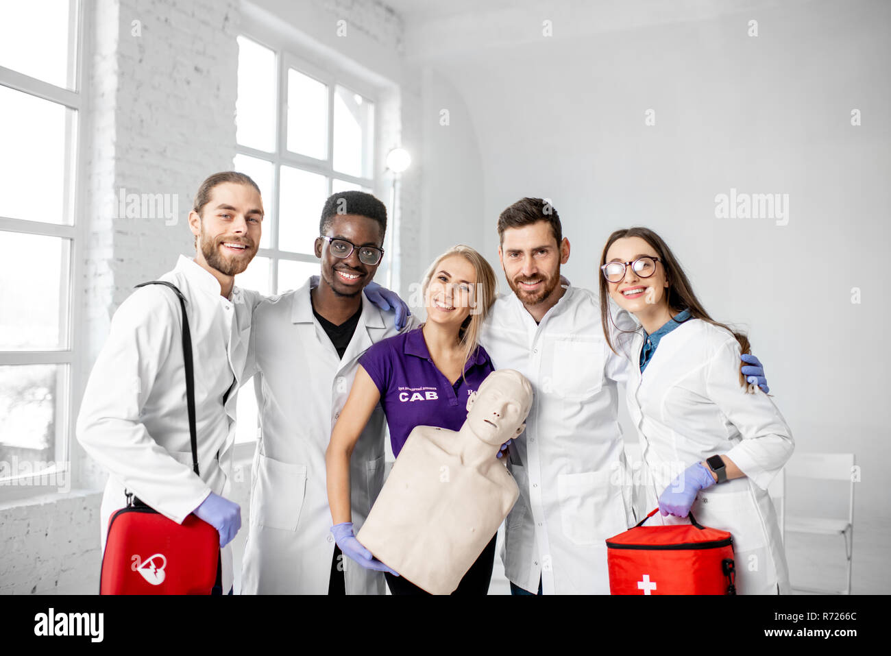 Medical training team hi-res stock photography and images - Alamy