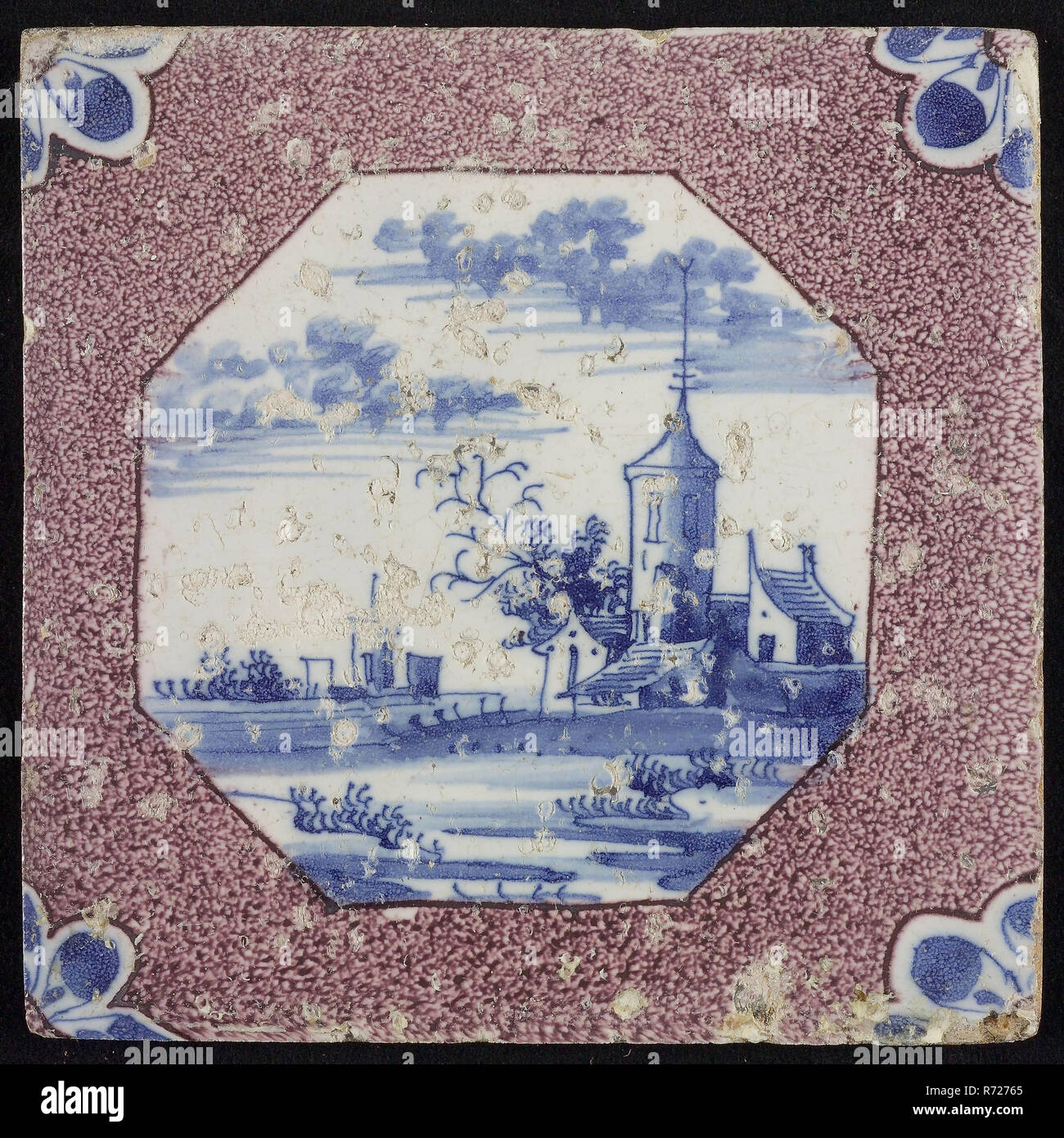 Octagonal water tower hi-res stock photography and images - Alamy