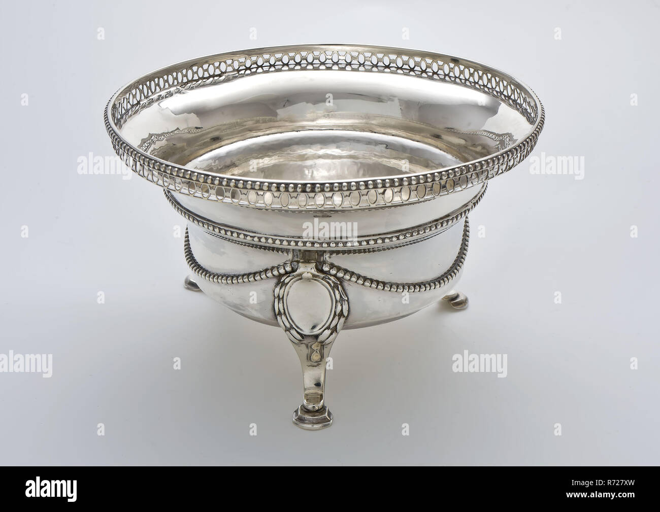 U shaped pipe hi-res stock photography and images - Alamy