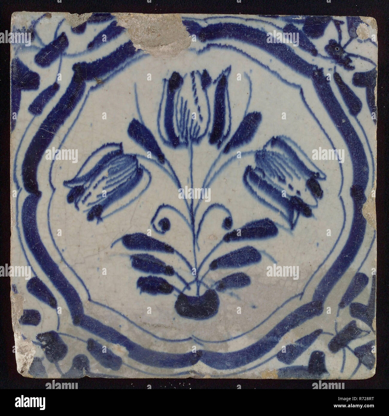 Tile, three-tier in braces in blue on white, corner motif, wing-leaf ...
