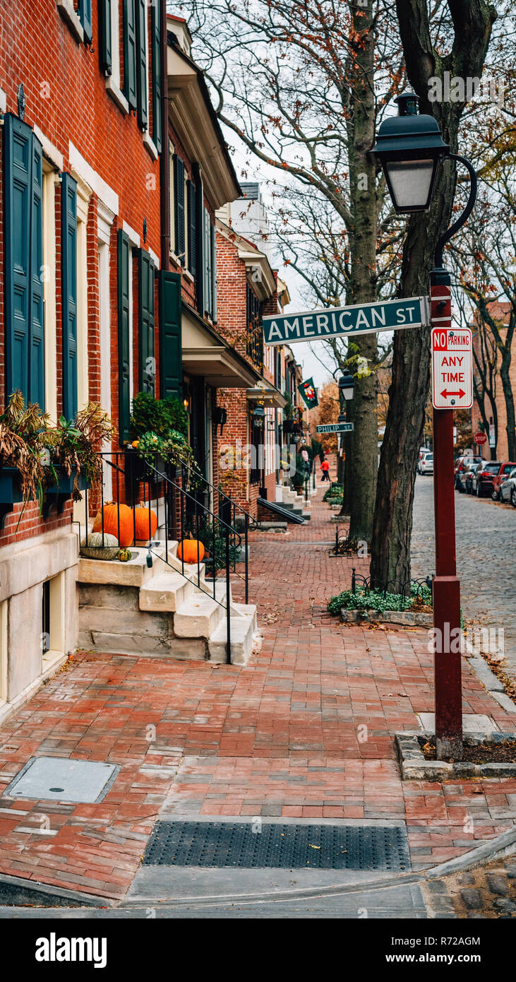 Row houses on Delancey Street and American Street sign in Society Hill ...