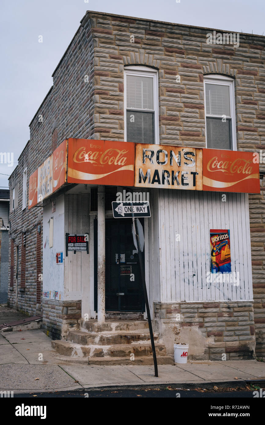 Ron's Market, in Remington, Baltimore, Maryland Stock Photo - Alamy